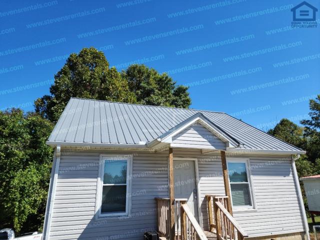 3 BR, 1 BA Apartment 1827 W Broad St Main House, Cookeville, TN 38501