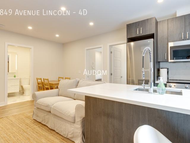 3 BR, 1 BA Apartment 1849 Avenue Lincoln, MontrÃ©al, QC H3H 1H5