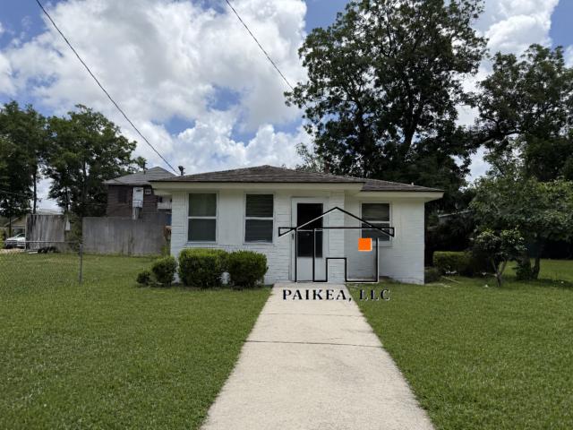 3 BR, 1 BA Apartment 18 Helmken St, Savannah, GA 31412
