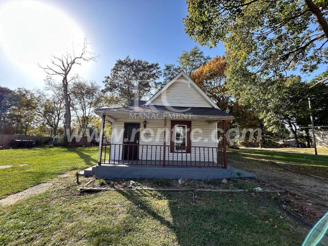 3 BR, 1 BA Apartment 18 Indiana, Danville, IL 61832
