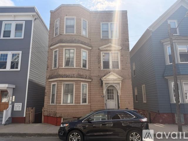 3 BR, 1 BA Apartment 18 Washburn St, Unit 2, Boston, MA 02125