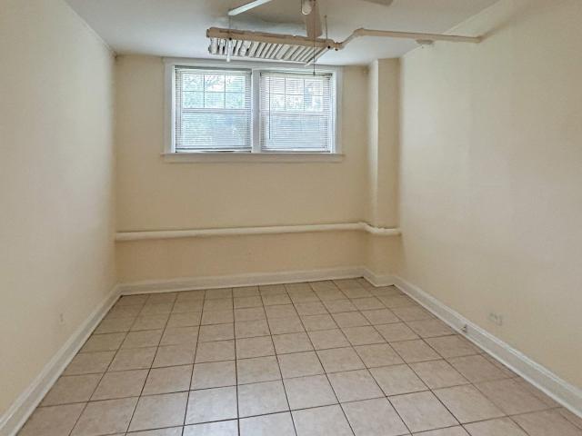 3 BR, 1 BA Apartment 1916 West Winona Street Unit 1934 1, Chicago, IL 60640