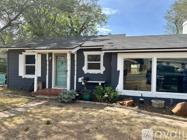 3 BR, 1 BA Apartment 1917 27th Street, Lubbock, TX 79411