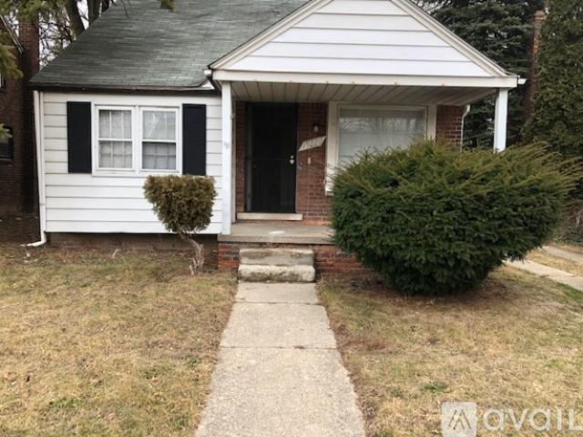 3 BR, 1 BA Apartment 19220 Alcoy St, Detroit, MI 48205