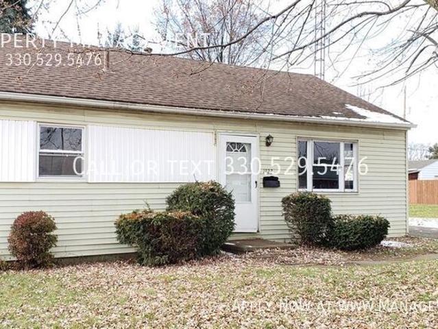 3 BR, 1 BA Apartment 1923 Bollinger Ave N, Canton, OH 44705