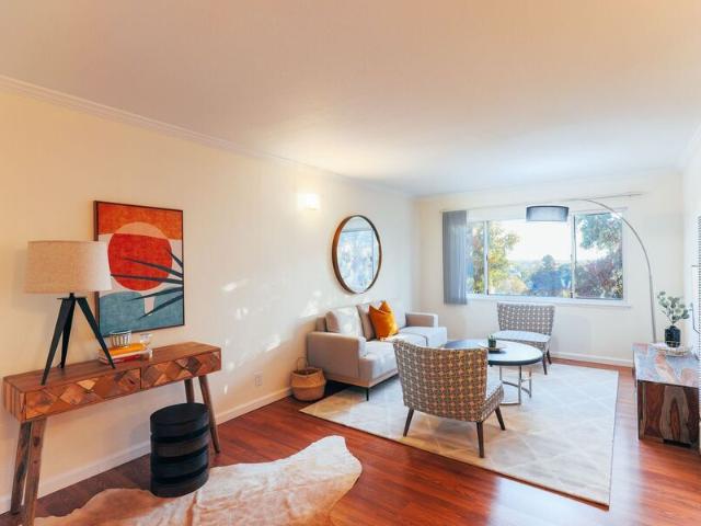 3 BR, 1 BA Apartment 1925 13th Avenue, Oakland, CA 94606