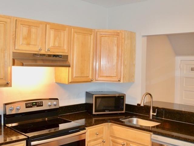 3 BR, 1 BA Apartment 1930 S 21st St, Philadelphia, PA 19145