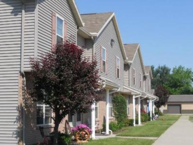 3 BR, 1 BA Apartment 100 North 3rd Street, Shelby, OH 44875