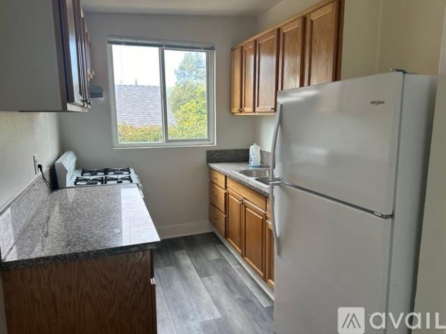 3 BR, 1 BA Apartment 1023 Hewitt Street, Unit 1, San Fernando, CA 91340