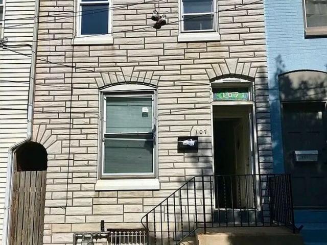 3 BR, 1 BA Apartment 107 Mulberry St, Reading, PA 19601