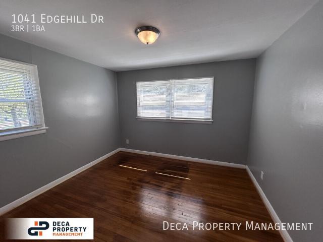 3 BR, 1 BA Apartment 1041 Edgehill Dr, Saint Louis, MO 63135