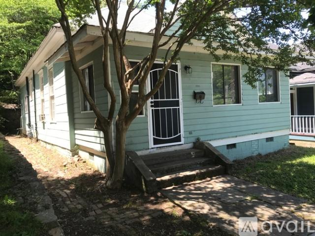 3 BR, 1 BA Apartment 1044 State Street Northwest, Atlanta, GA 30318