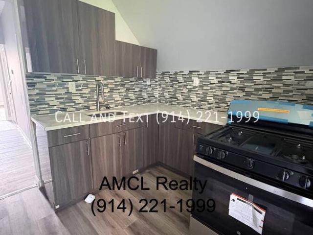 3 BR, 1 BA Apartment 104 Buena Vista Ave, Unit #3, Yonkers, NY 10701, Yonkers, NY 10701