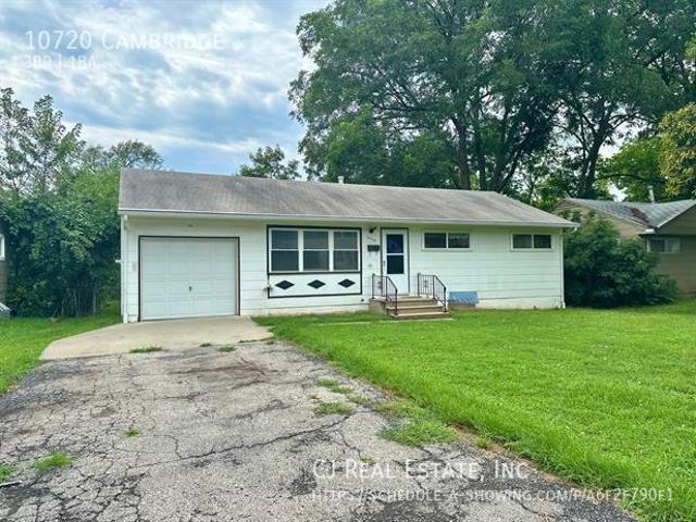 3 BR, 1 BA Apartment 10720 Cambridge, Kansas City, MO 64134