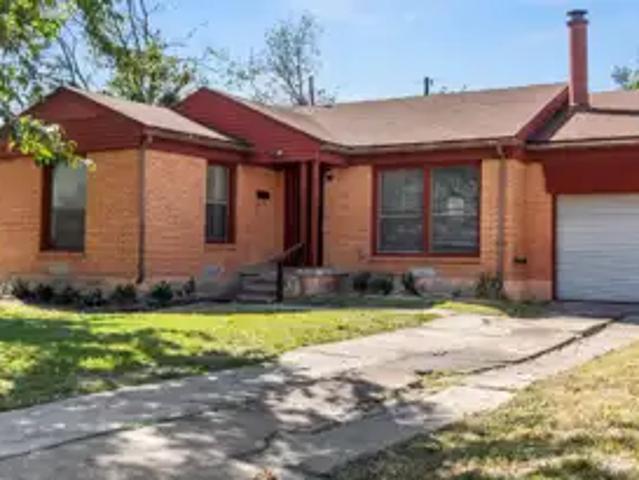 3 BR, 1 BA Apartment 10911 Visalia Dr, Dallas, TX 75228