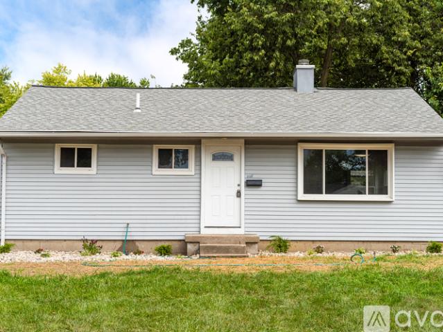 3 BR, 1 BA Apartment 1116 N 8th St, Miamisburg, OH 45342