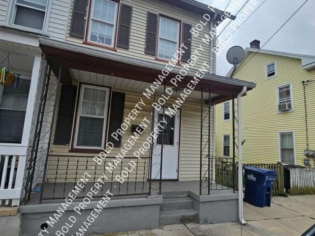 3 BR, 1 BA Apartment 1134 Mifflin St Lebanon, PA 17046