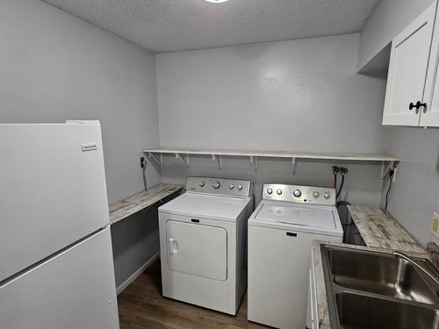 3 BR, 1 BA Apartment 1160 Oakview Dr, Unit 5, Saint Charles, MN 55972