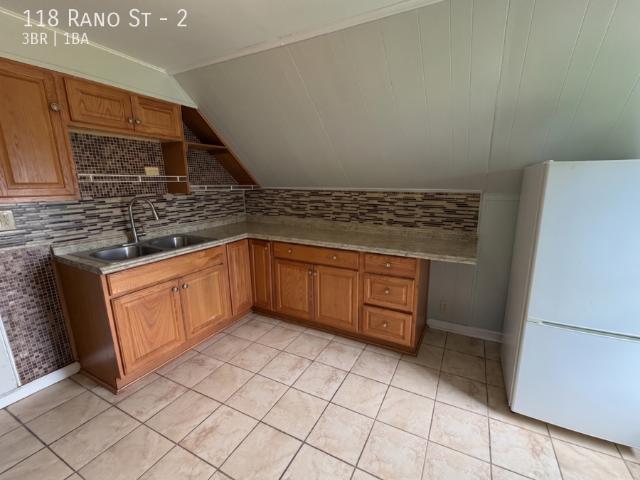 3 BR, 1 BA Apartment 118 Rano St, Buffalo, NY 14207