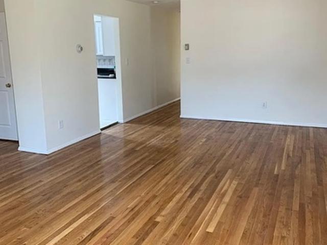 3 BR, 1 BA Apartment 119 Jackson Ave, Unit 2, Nyack, NY 10960