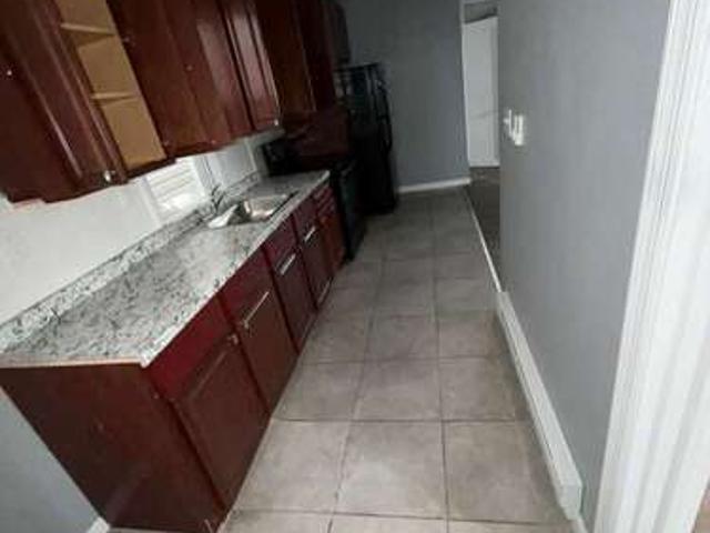 3 BR, 1 BA Apartment 11 Grove Terrace, Unit SFH, Irvington, NJ 07111
