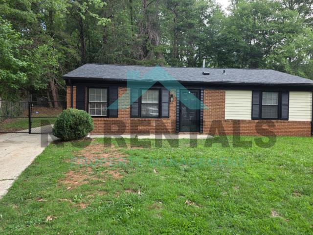 3 BR, 1 BA Apartment 11 Tilley Ct, Greensboro, NC 27405