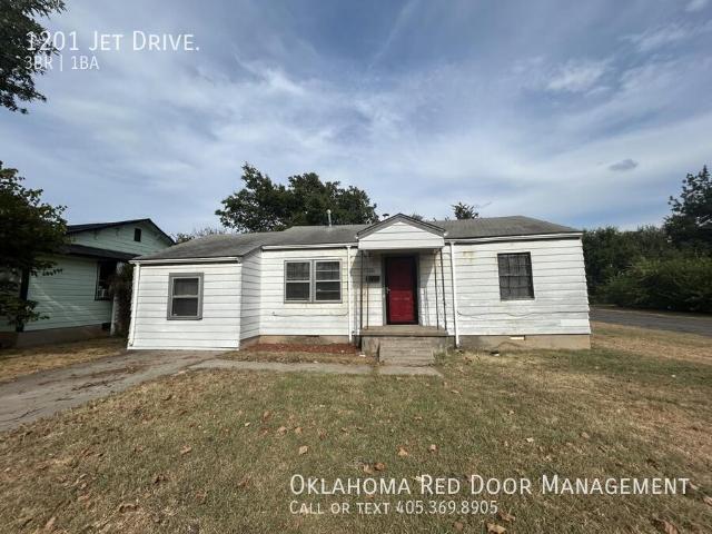 3 BR, 1 BA Apartment 1201 Jet Drive Midwest City, OK 73110