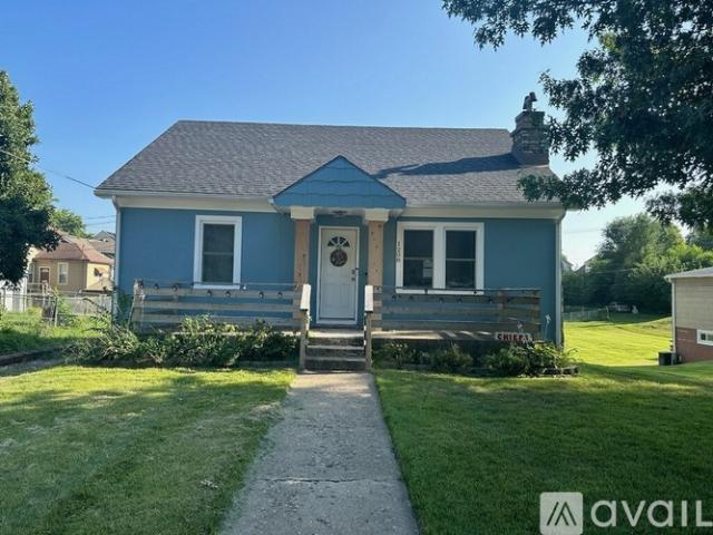 3 BR, 1 BA Apartment 1208 Santa Fe St, Atchison, KS 66002