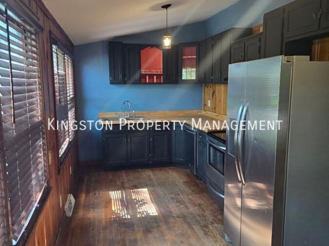 3 BR, 1 BA Apartment 1211 North Limestone, Lexington, KY 40505