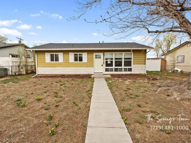 3 BR, 1 BA Apartment 1216 Pando Avenue, Colorado Springs, CO 80905