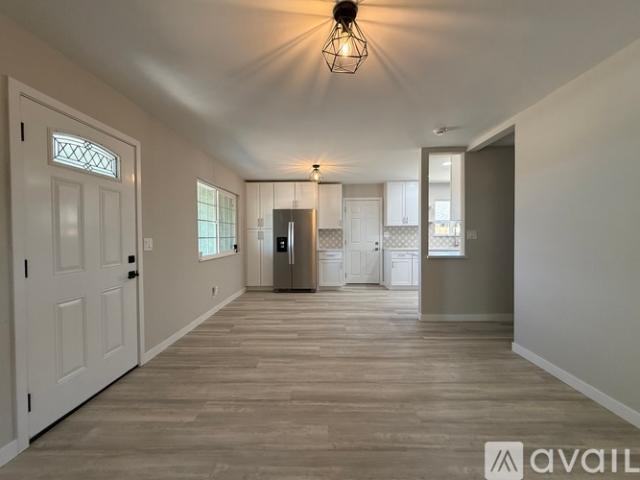3 BR, 1 BA Apartment 1217 West Upjohn Avenue, Ridgecrest, CA 93555
