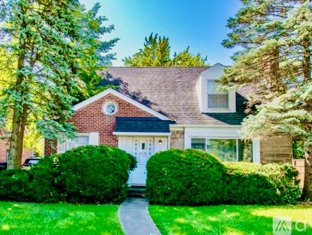 3 BR, 1 BA Apartment 1231 Washtenaw Avenue, Unit 1 small, Ypsilanti, MI 48197