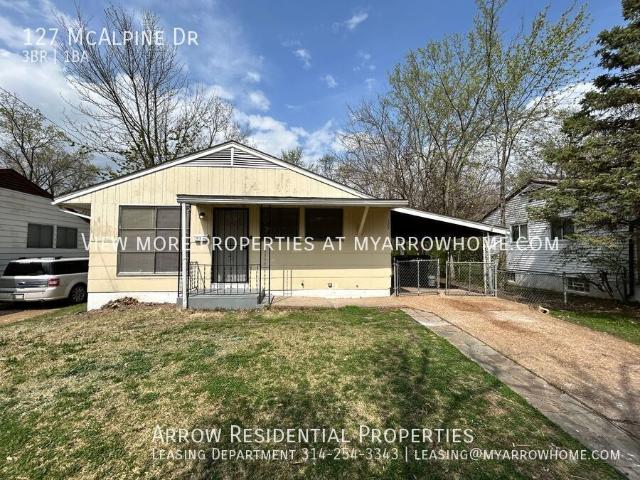 3 BR, 1 BA Apartment 127 McAlpine Dr, Saint Louis, MO 63137