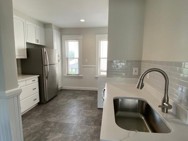 3 BR, 1 BA Apartment 12 Massasoit Road, Unit 2, Worcester, MA 01604