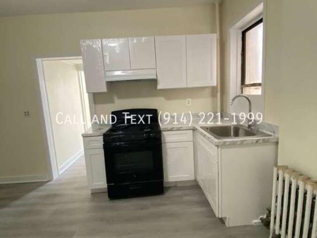 3 BR, 1 BA Apartment 12 Orchard Pl, Yonkers, NY 10703