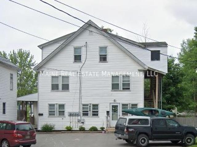 3 BR, 1 BA Apartment 12 Stone St. Apt Brewer, ME 04412
