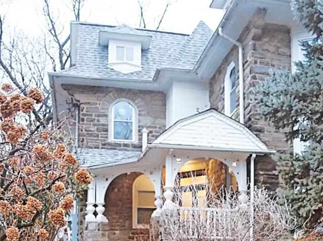3 BR, 1 BA Apartment 133 E Mt Airy Ave, Unit 1, Philadelphia, PA 19119