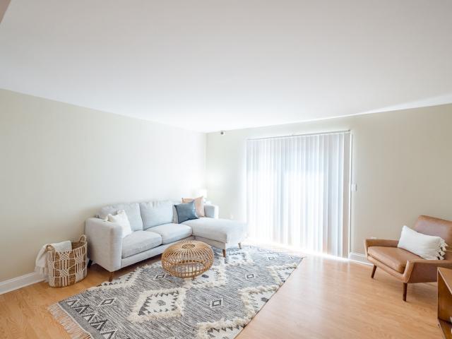 3 BR, 1 BA Apartment 2400 Village Road Unit 2205, Pittsburgh, PA 15205