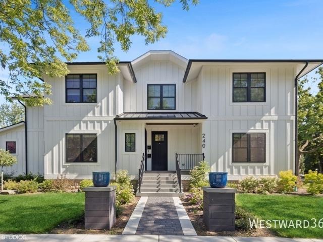 3 BR, 1 BA Apartment 240 S Brainard Ave, La Grange, IL 60525