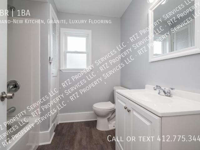 3 BR, 1 BA Apartment 2412 Grandview Ave, McKeesport, PA 15132