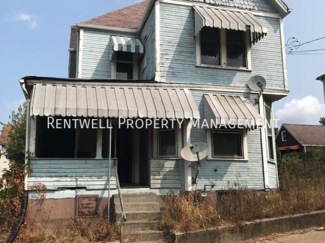 3 BR, 1 BA Apartment 2503 Stewart St, McKeesport, PA 15132