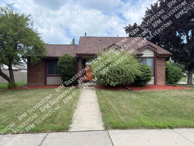 3 BR, 1 BA Apartment 25965 Rose St, Chesterfield, MI 48051
