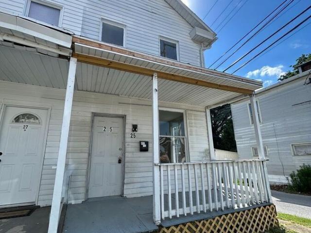 3 BR, 1 BA Apartment 25 Butler Street, Harrisburg, PA 17103