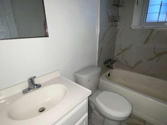 3 BR, 1 BA Apartment 25 Cedar St, Yonkers, NY 10701