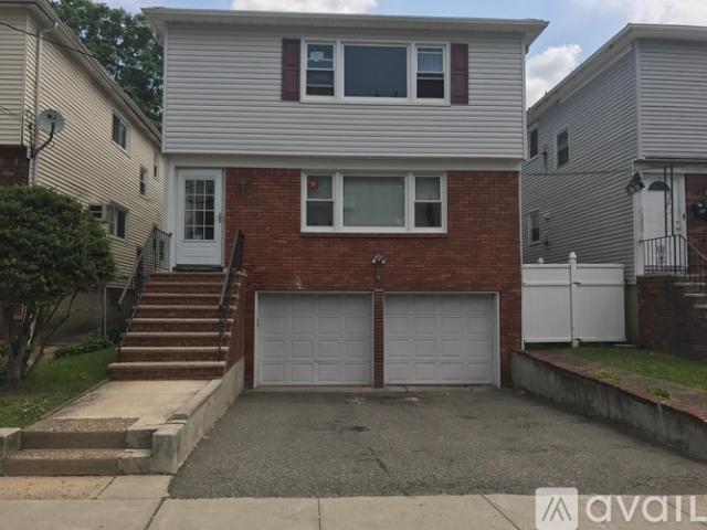 3 BR, 1 BA Apartment 25 Valley Street, Newark, NJ 07106