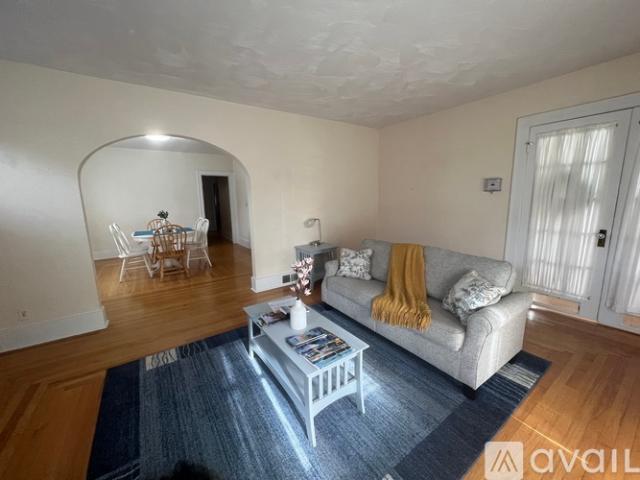 3 BR, 1 BA Apartment 2606 Sunset Avenue, Unit 2, Utica, NY 13502