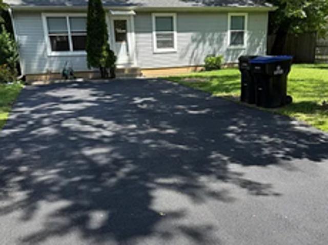 3 BR, 1 BA Apartment 2612 South Elmkirk Parkway, McHenry, IL 60051