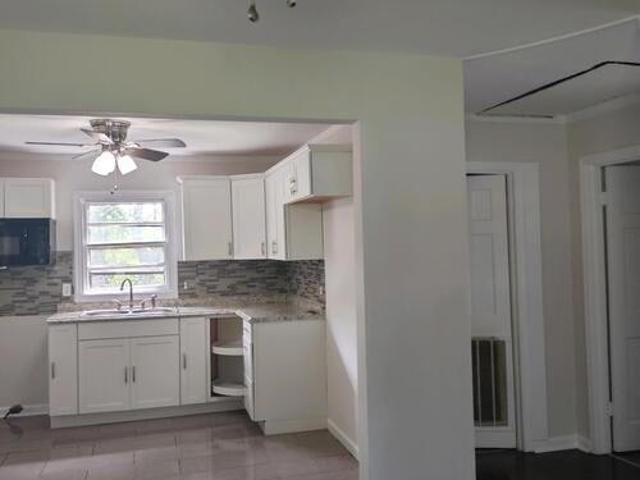 3 BR, 1 BA Apartment 2641 Old Buena Vista Rd, Nashville, TN 37218