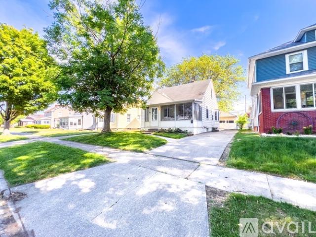 3 BR, 1 BA Apartment 2650 118th St, Toledo, OH 43611