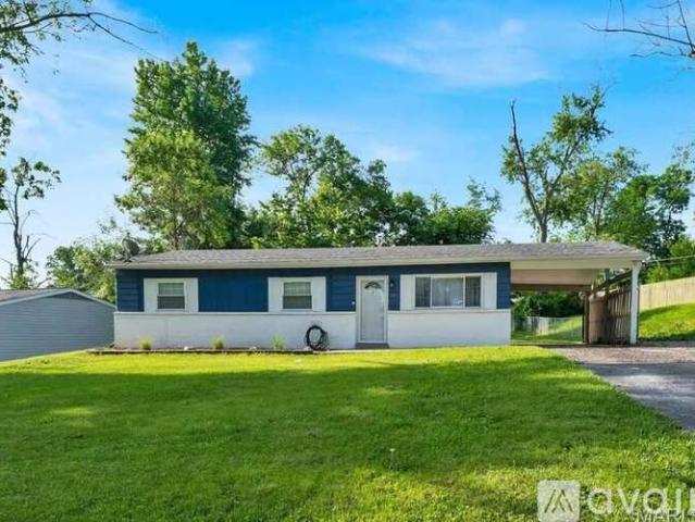 3 BR, 1 BA Apartment 283 Ramsey Lane, Ballwin, MO 63021